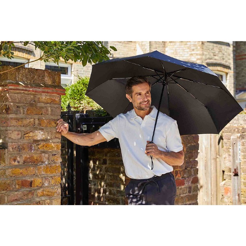 Fulton Open & Close Black Golf Umbrella | Umbrellas.co.uk