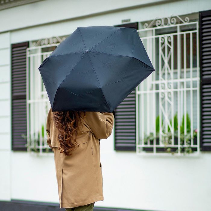Fulton Open and Close Superslim Umbrella | Umbrellas.co.uk